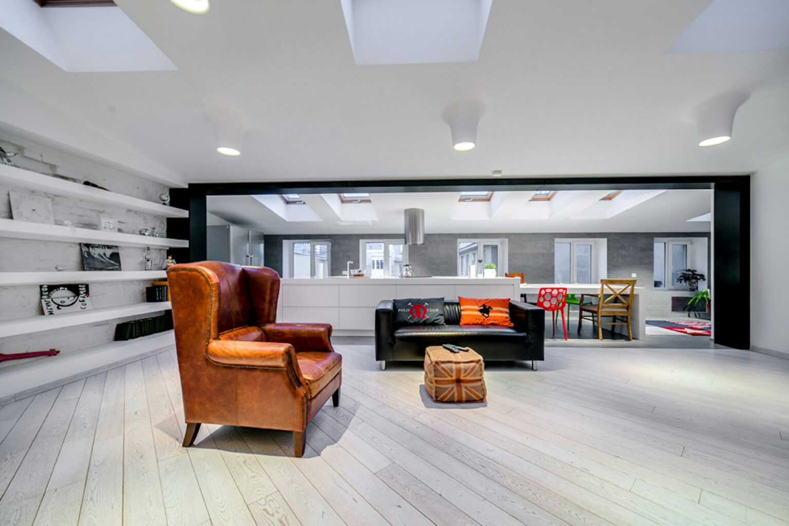 Mixing Interior Design Styles without Clutter: The Ultimate Guide